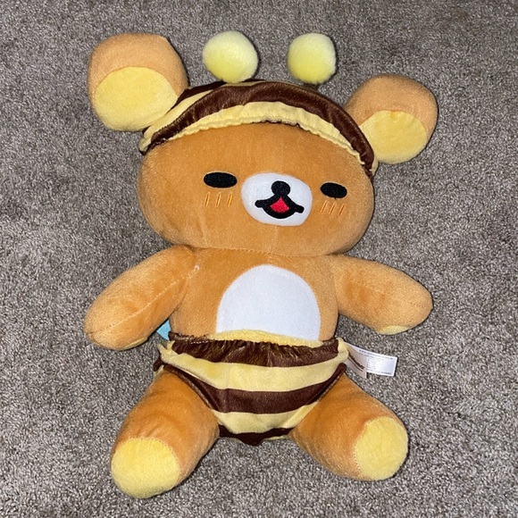 Rilakkuma | Toys | Sanx Honey Bee Rilakkuma Bear 5 Round 1 Plush | Poshmark